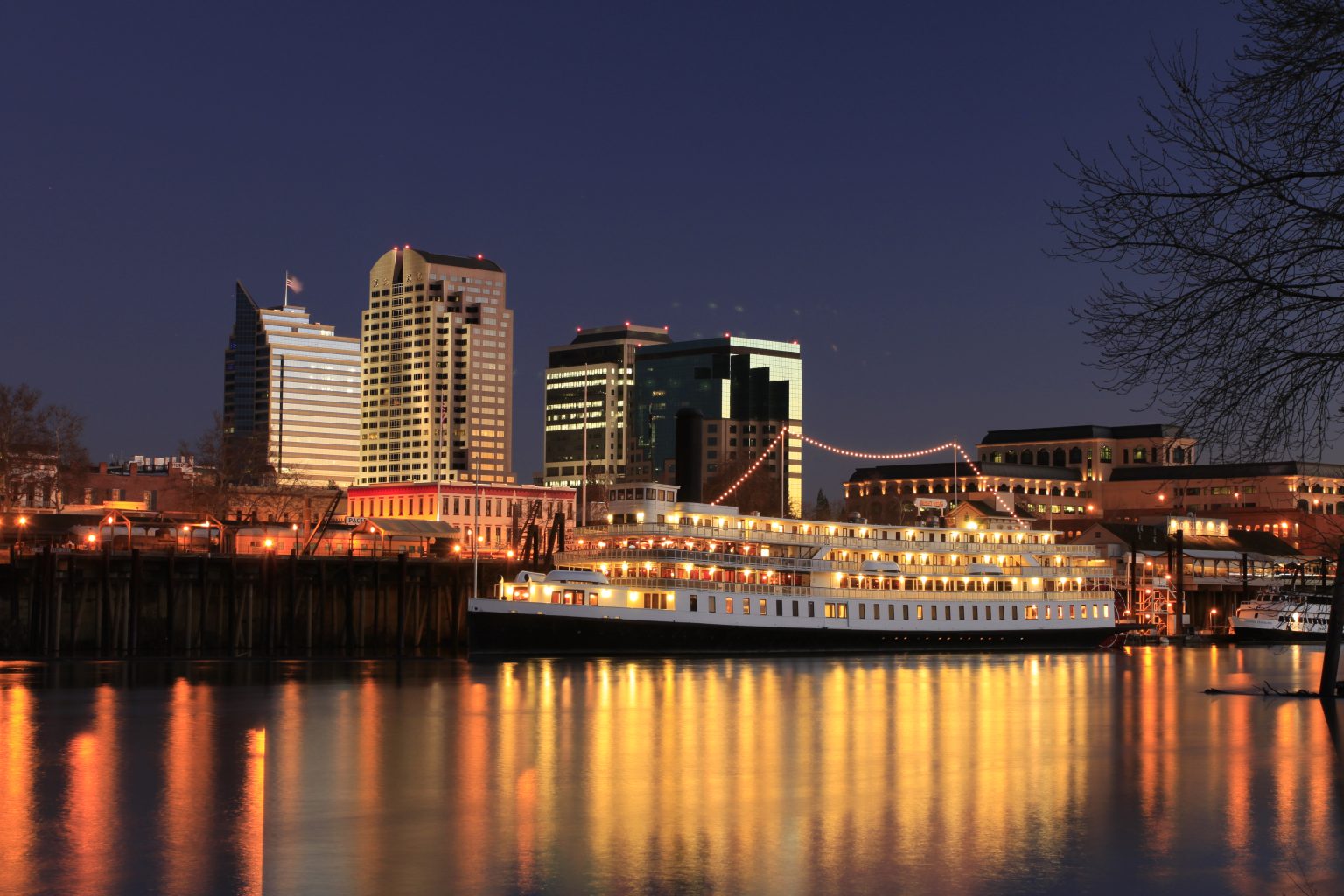 The Delta King Riverboat - Old Sacramento Waterfront
